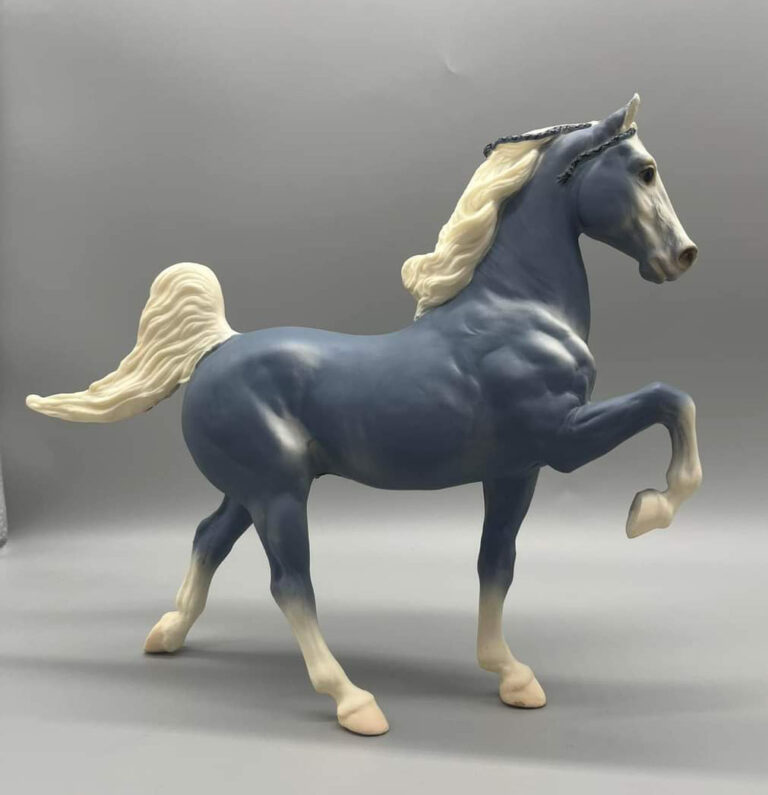 Five Gaiter | Breyer Value Guide