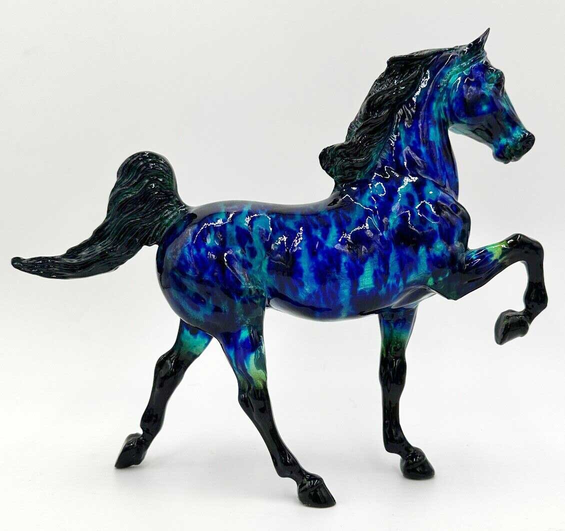 Five Gaiter | Breyer Value Guide