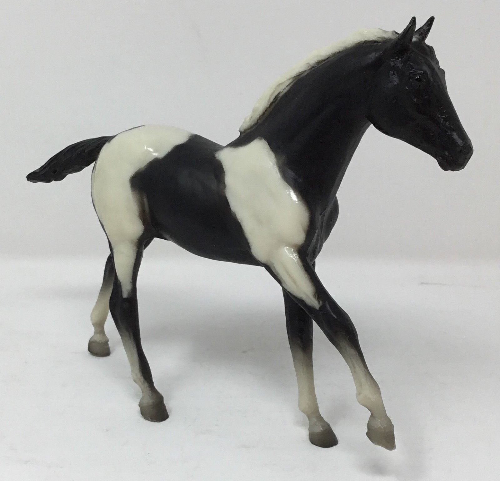 Pinto Mare and Foal Set | Breyer Value Guide