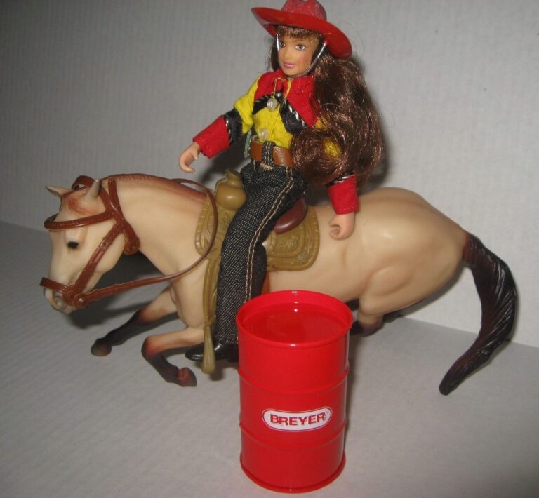 Barrel Racing Set | Breyer Value Guide