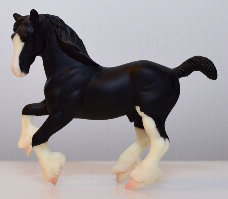 Four Piece Gift Set | Breyer Value Guide