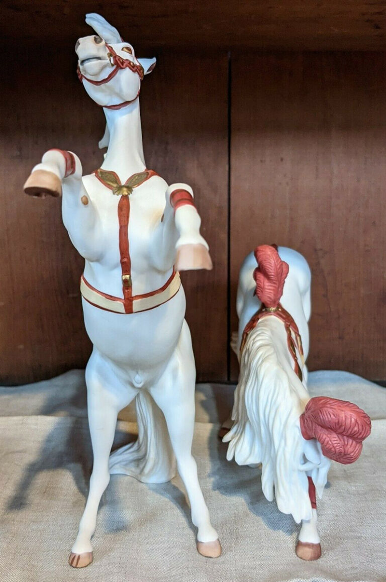 Circus Ponies in Costume | Breyer Value Guide