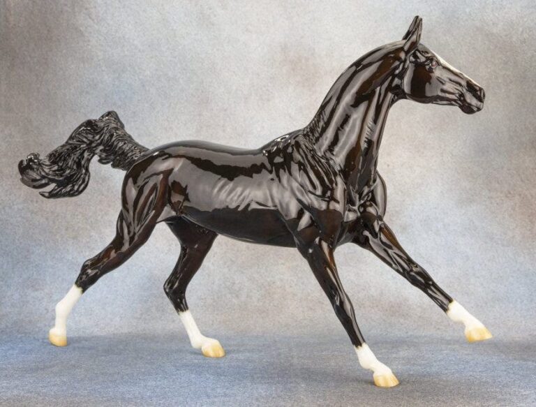 Glossy Black Bay with Factory Custom Roached Mane | Breyer Value Guide